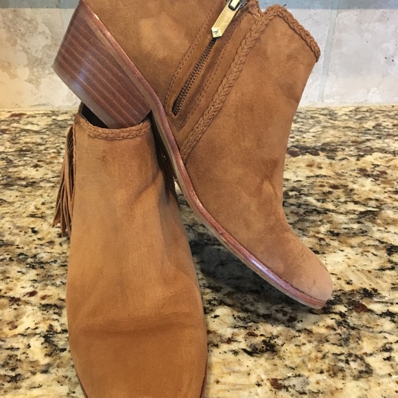 Sam Edelman | Shoes | Sam Edelman Suede Tan Booties 6 | Poshmark